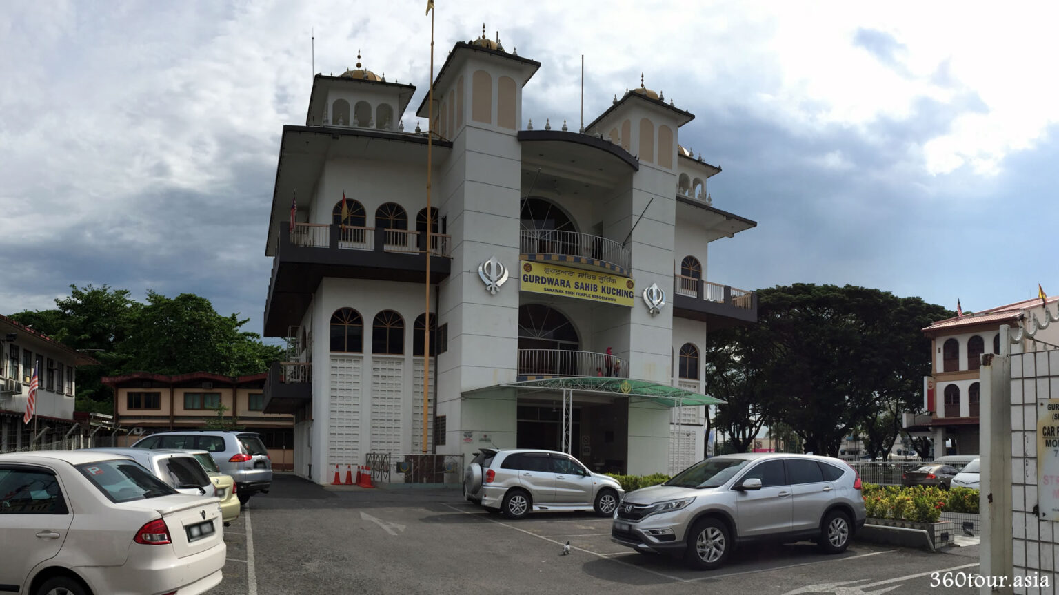 PokéStop: Gurdwara Sahib Sikh Temple at Mosque Road Kuching | 360Tour.Asia
