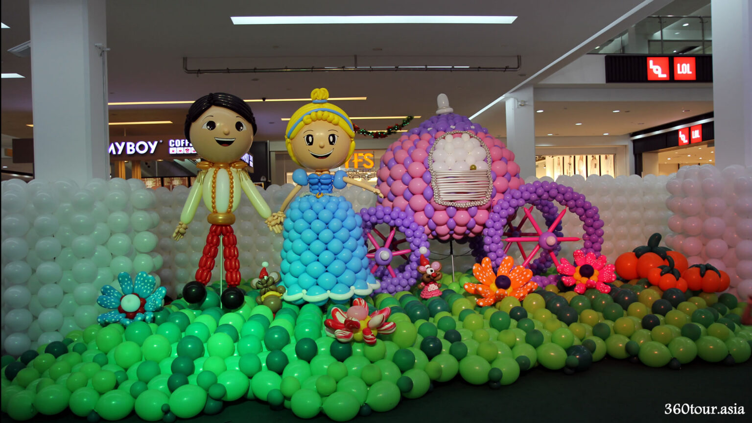 Balloon Fairyland 2016 at Boulevard Shopping Mall Kuching | 360Tour.Asia