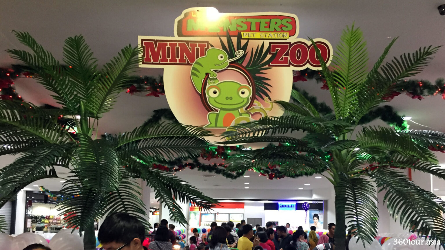 The Little Monsters Pet Station Mini Zoo exhibition at Boulevard ...