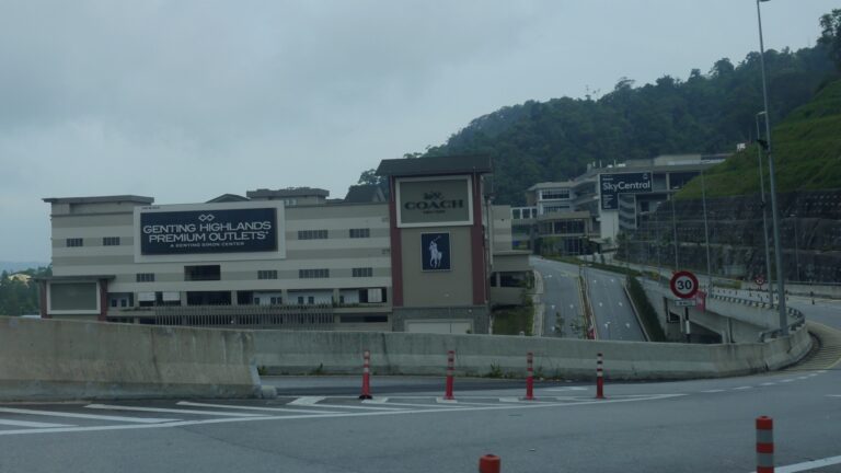 Genting Premium Outlets at Genting Highland | 360Tour.Asia