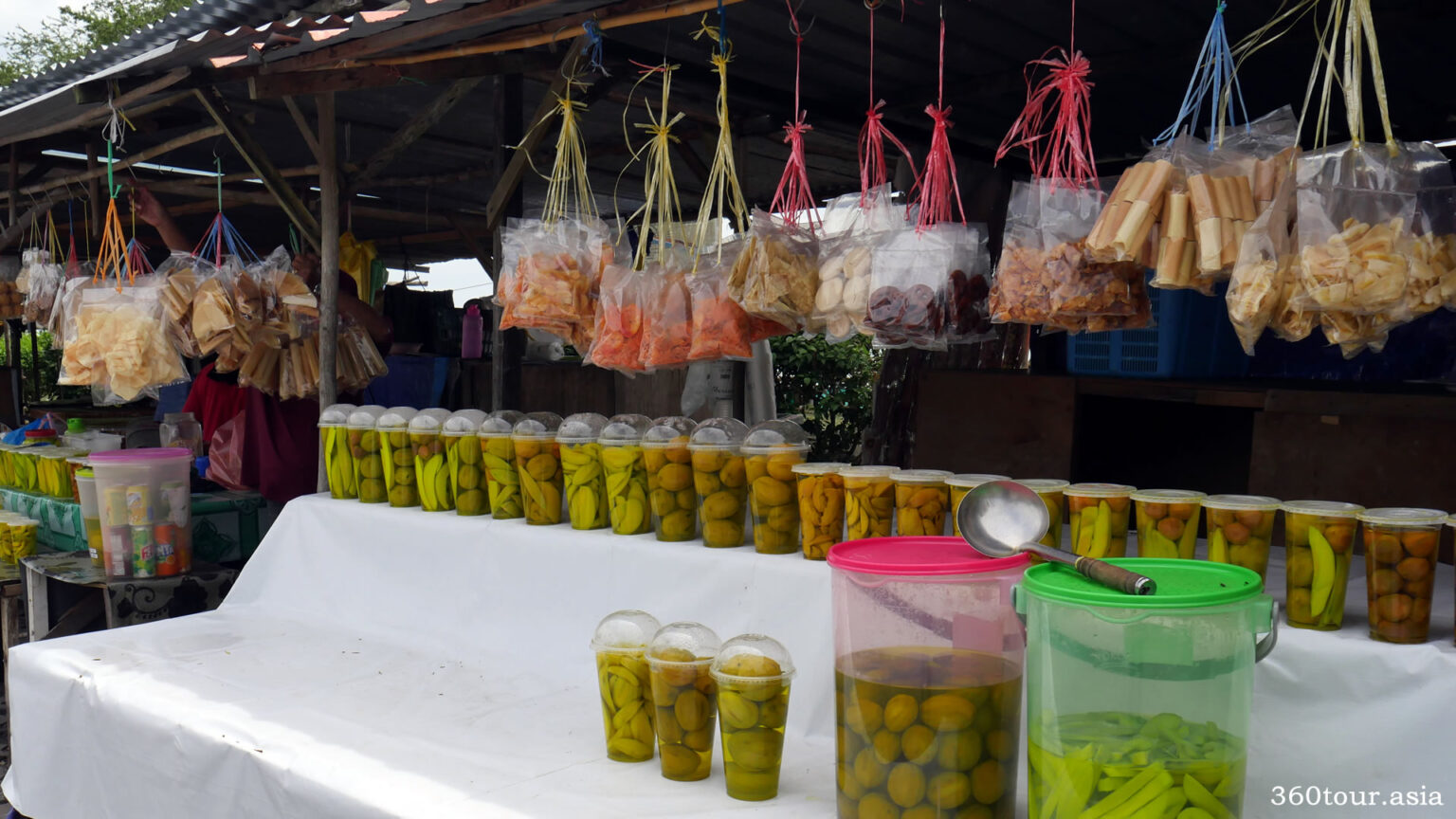 Kampung Telaga Air – A fishing village and waterfront at Matang ...