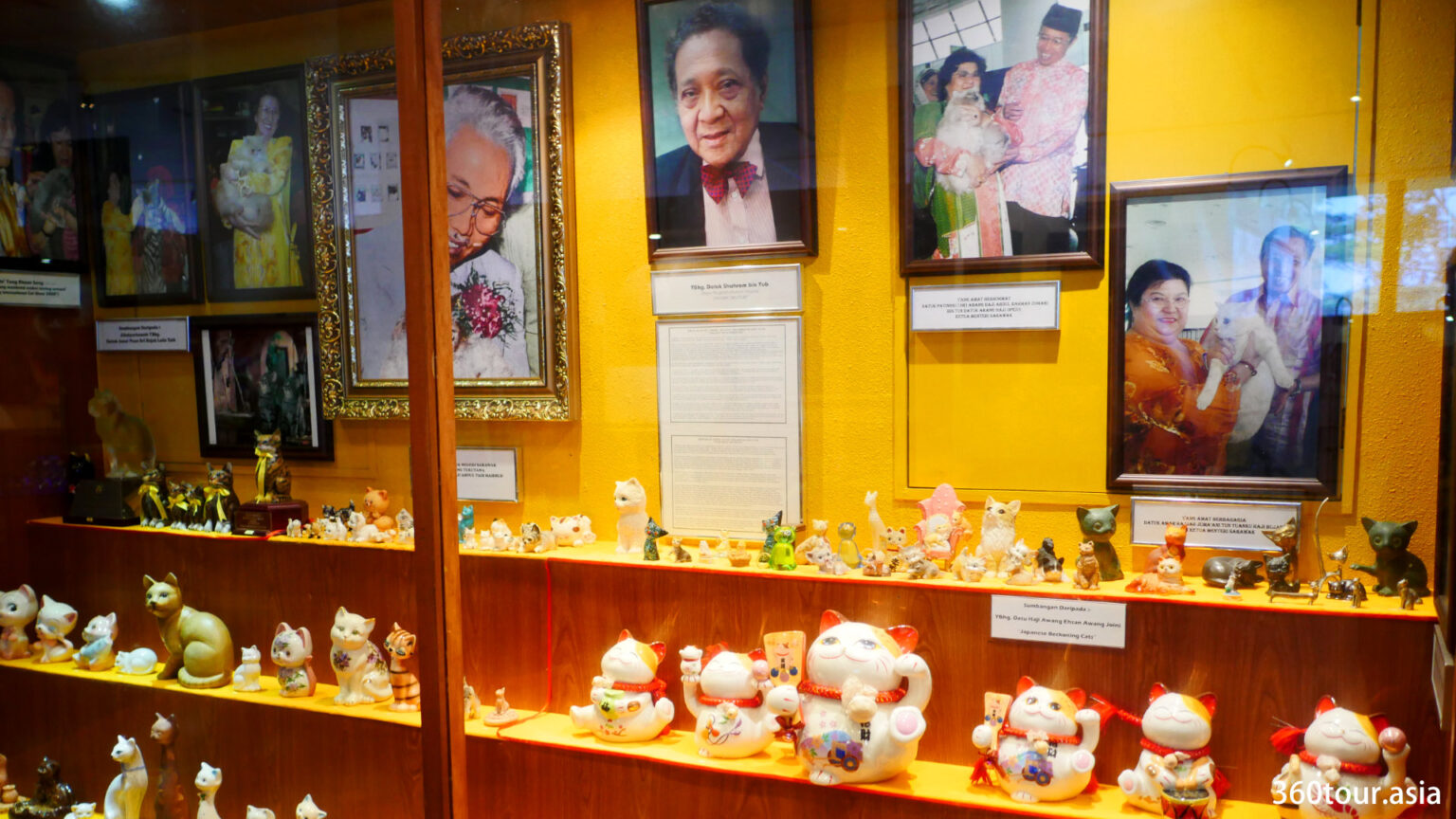 Kuching Cat Museum – The world’s First and Largest Cat Museum | 360Tour ...