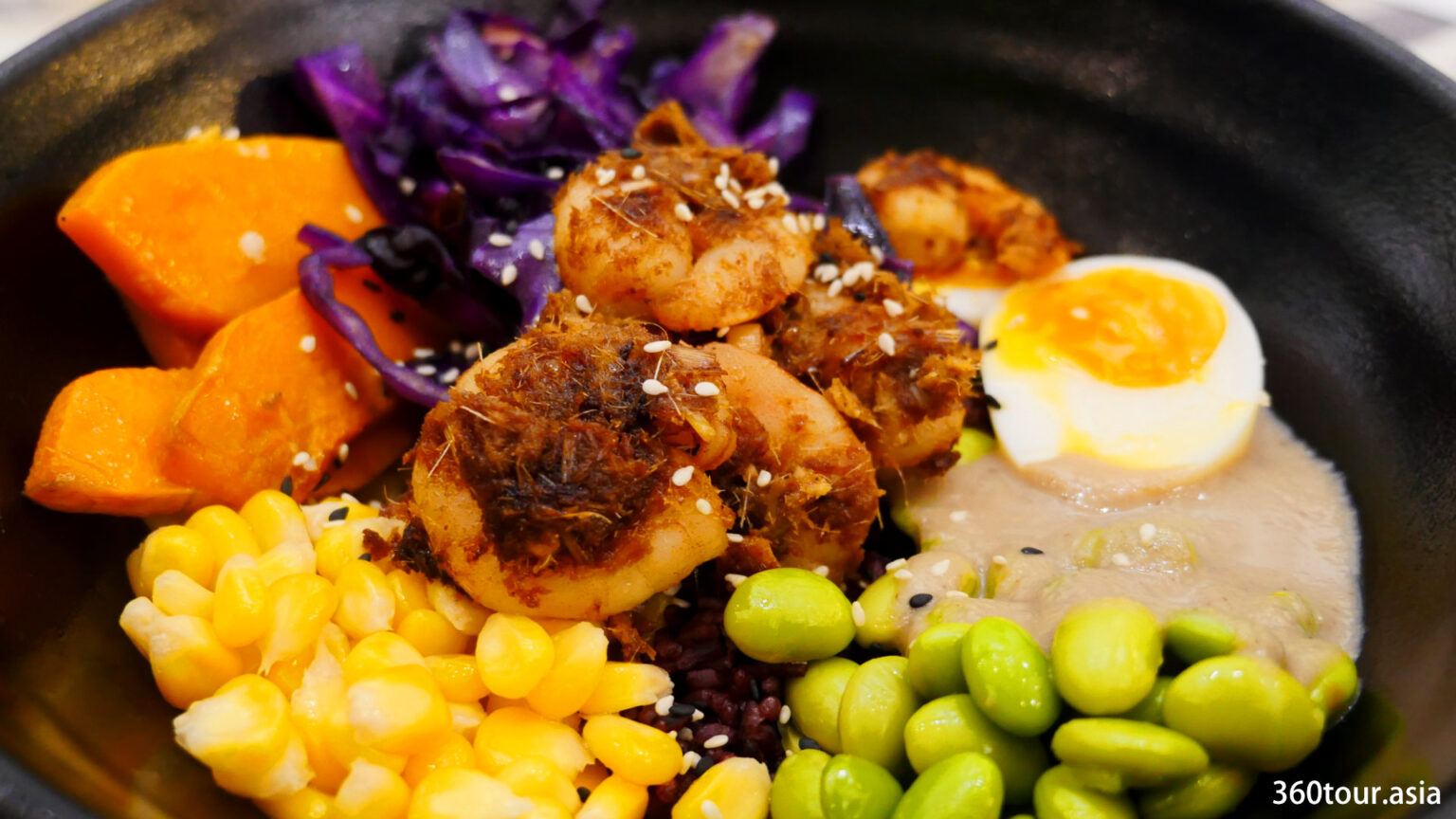 Avocbar at Miri Marina Square | 360Tour.Asia